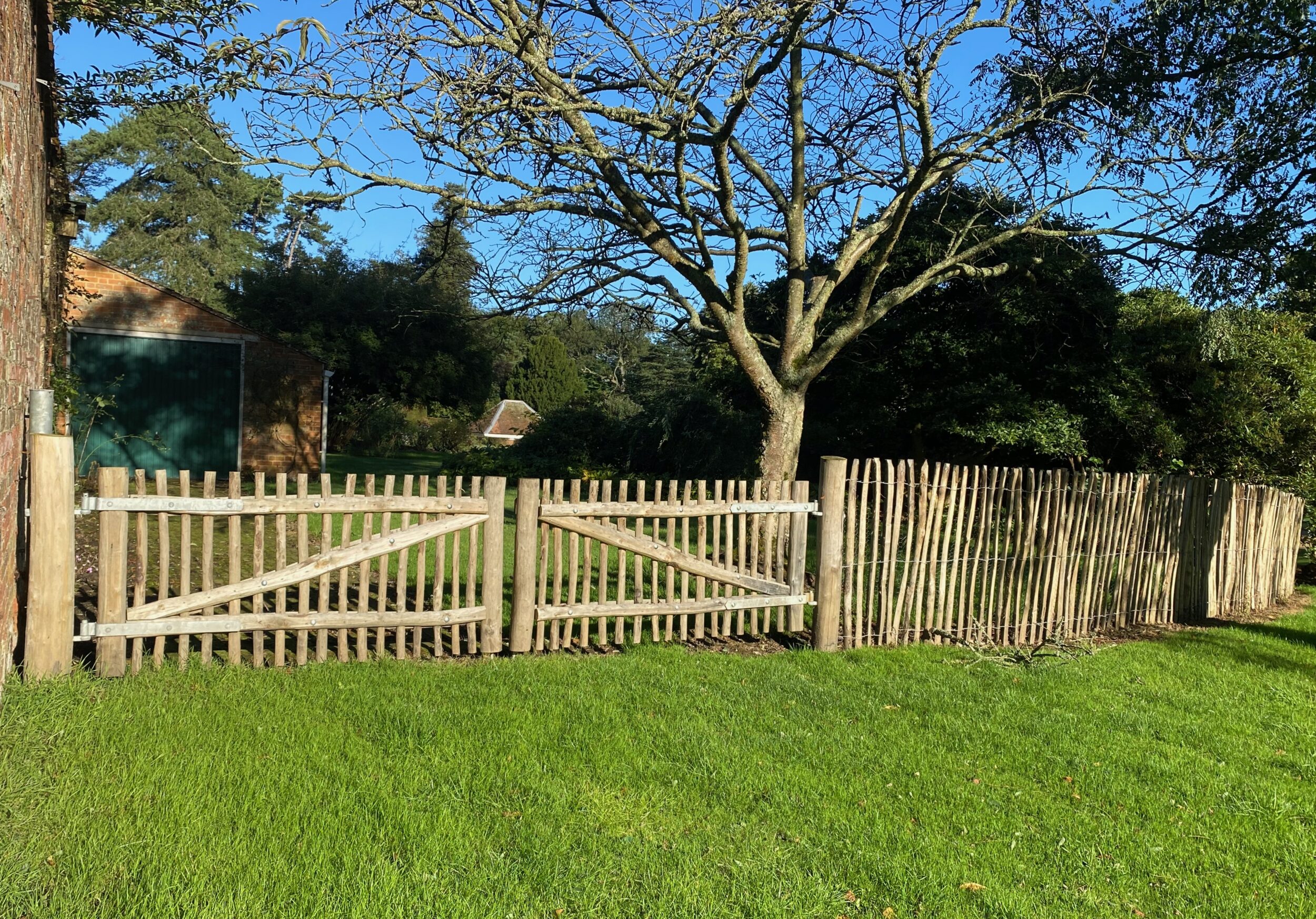 Gates - Torry Hill Chestnut Fencing